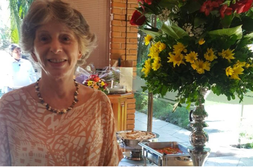 Almuerzo de agasajo a la Dra. Maria Bertha Peroni - Ingles - PSTBN